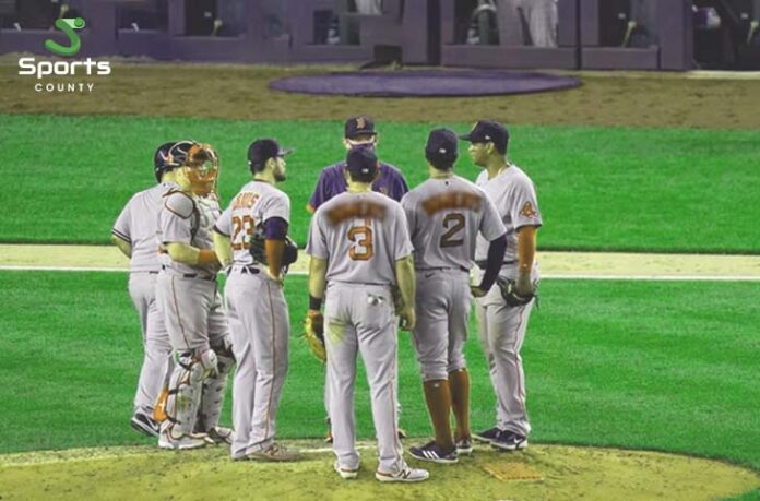 How to Play Baseball: A Complete Guide For Beginners